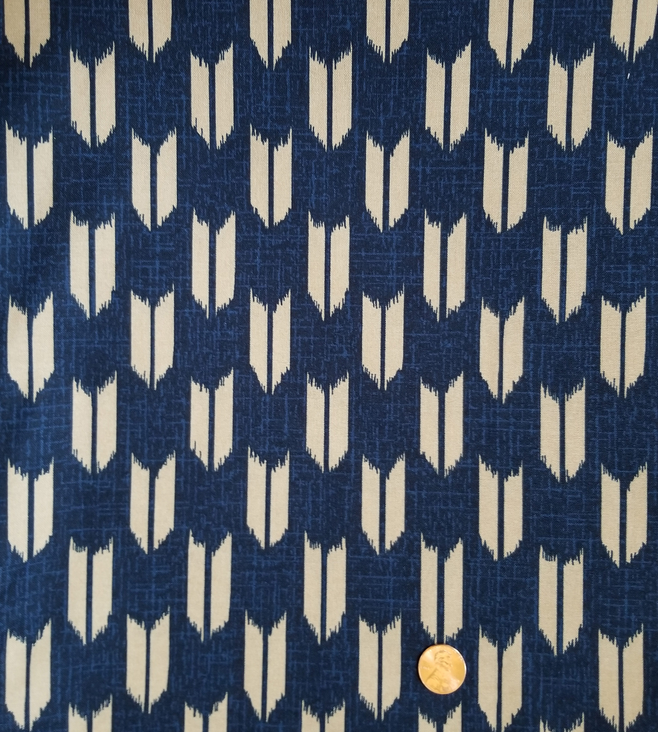 Yabane in Tan on Navy Japanese Quilting Cotton – Tangerine Mountain